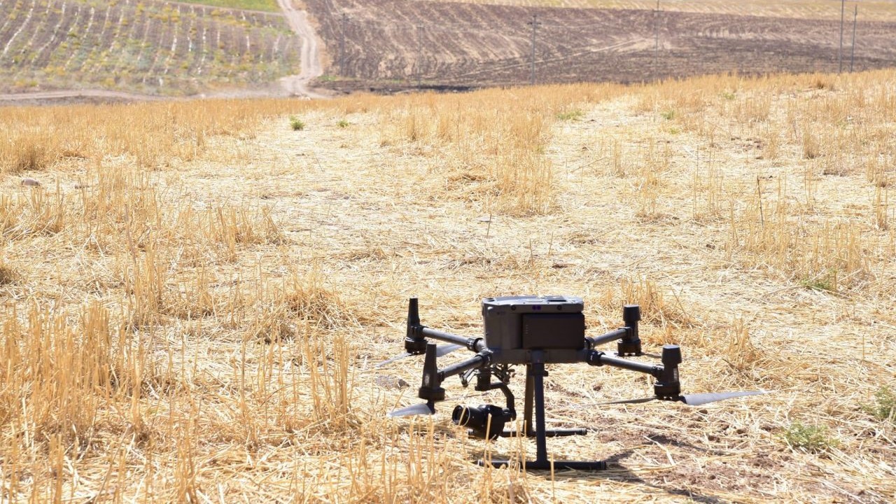 کەسوکاری شەهیدان و ئەنفالکراوان زەوی وەردەگرن - AVA News