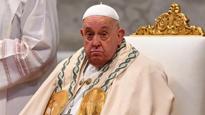 پاپا فرانسیس نەخۆشخانە جێدەهێڵێت - AVA News