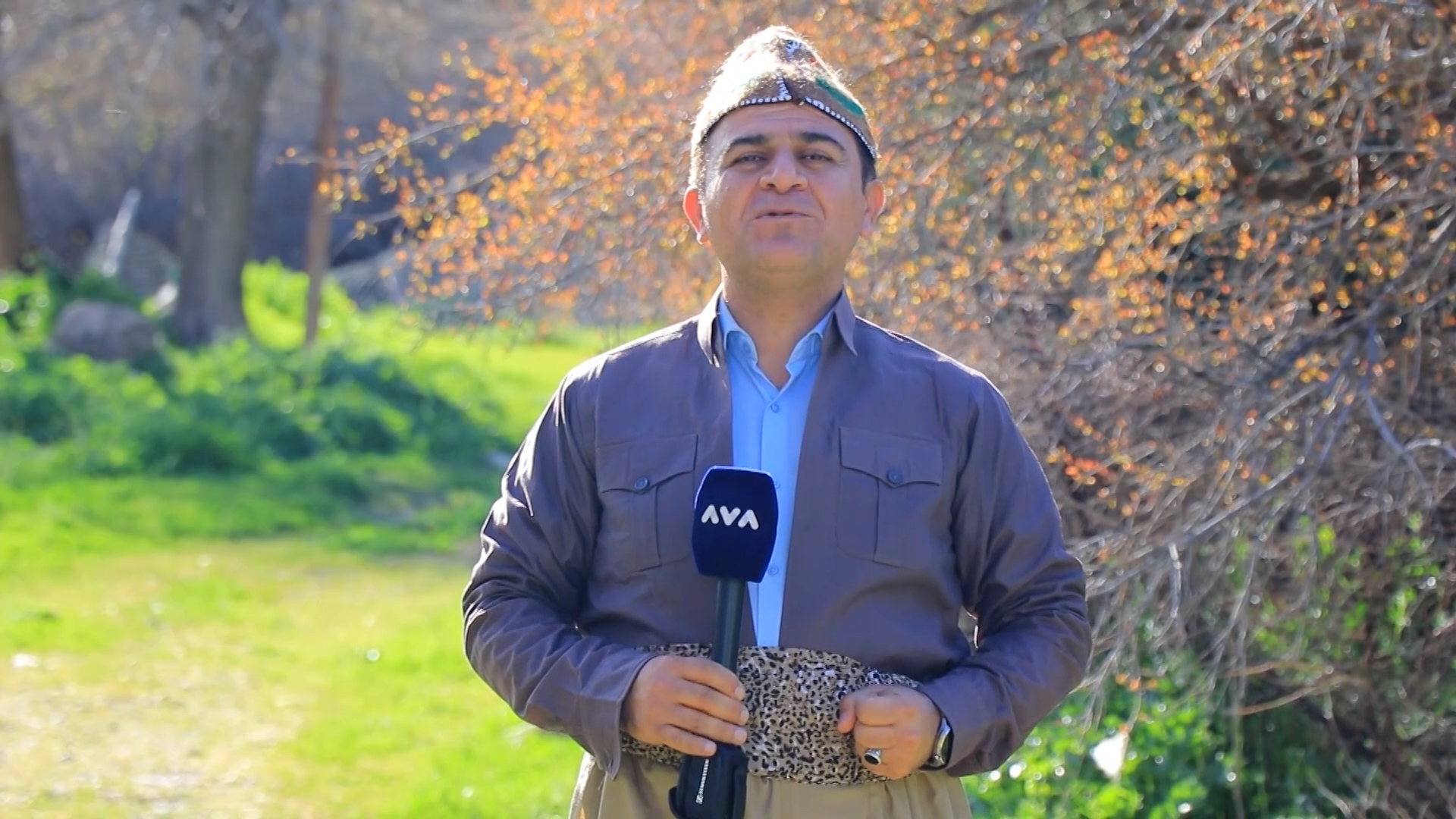 بەربانگی ڕەسووکە؛ خزمینە لە گوندی قازان بەربانگ دەکەمەوە - AVA News