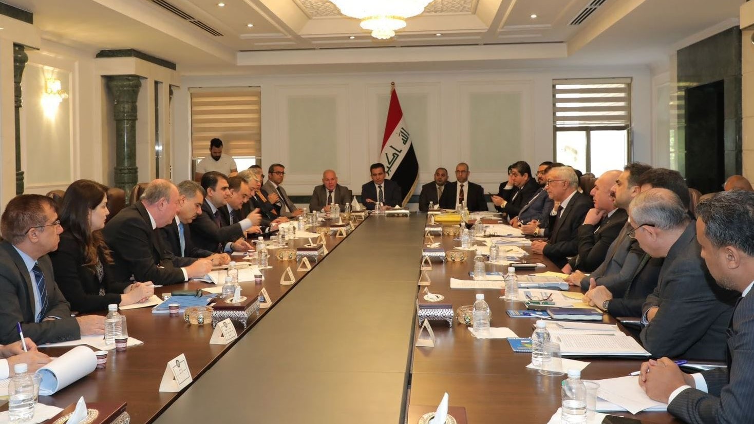 شاندێکی حکومەتی هەرێمی کوردستان سەردانی بەغدا دەکات - AVA News